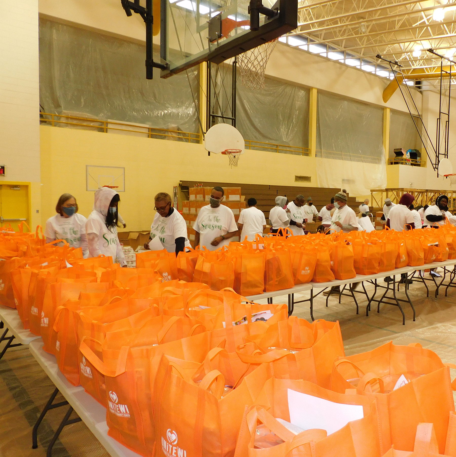 Northcott Neighborhood House Tis the Season Giving | A Community Thrives