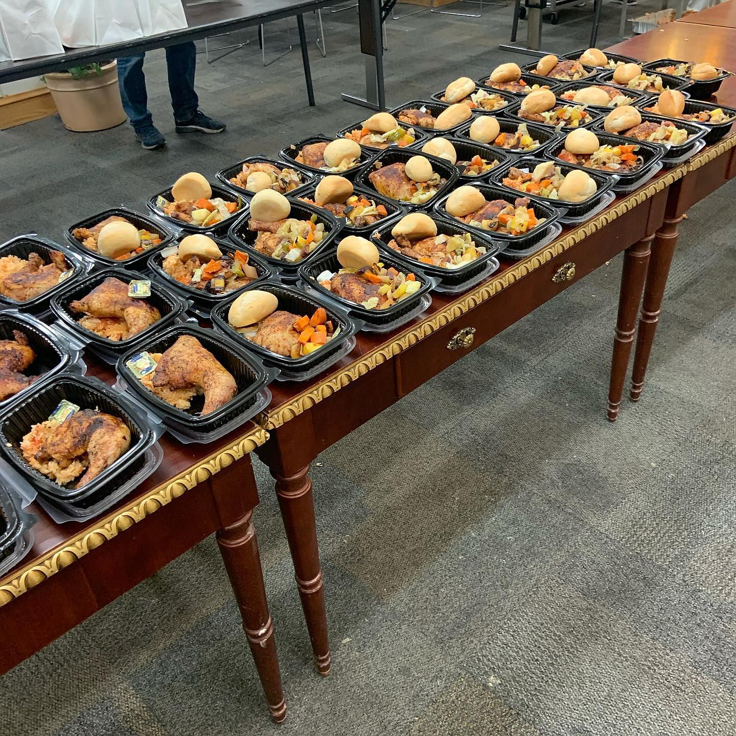 Chicago Help Initiative | A Community Thrives